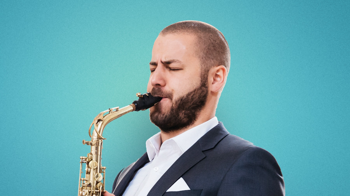 Live Saxophonist Adrian - mulitoDJs